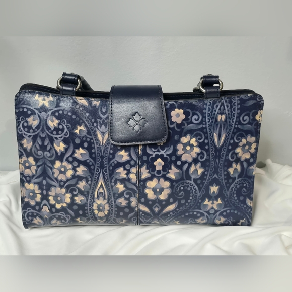 Patricia Nash | Bags | Patricia Nash Rienzo Italian Folklore Blue ...